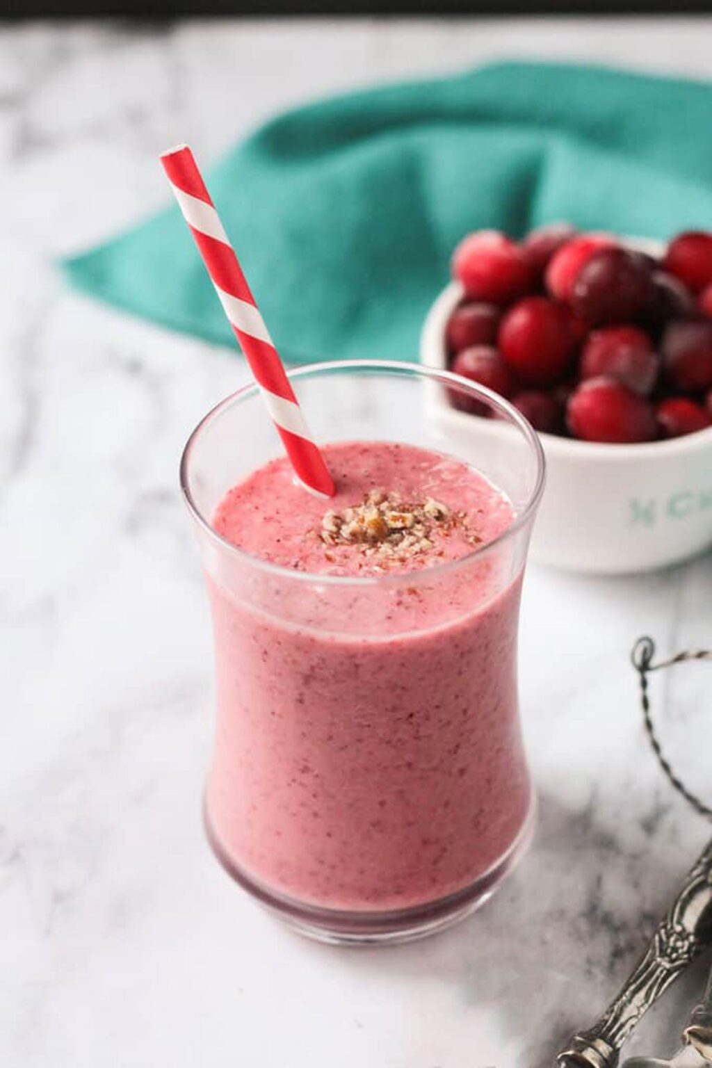 Creamy Cranberry Smoothie ~ Veggie Inspired