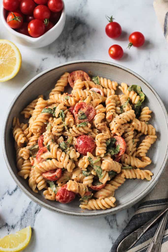 Quick and Easy Hummus Pasta (One Pot!) ~ Veggie Inspired