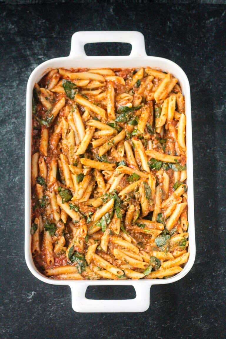 Easy Vegan Pasta Bake with Pesto